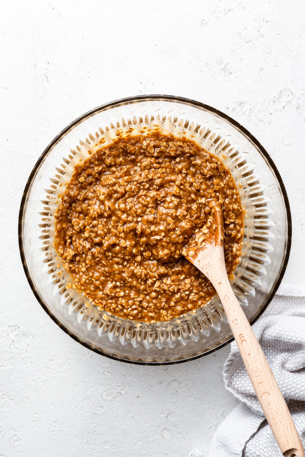 Oatmeal Berry Swirl Ice Cream Sandwiches (Vegan) - Crumbs & Caramel